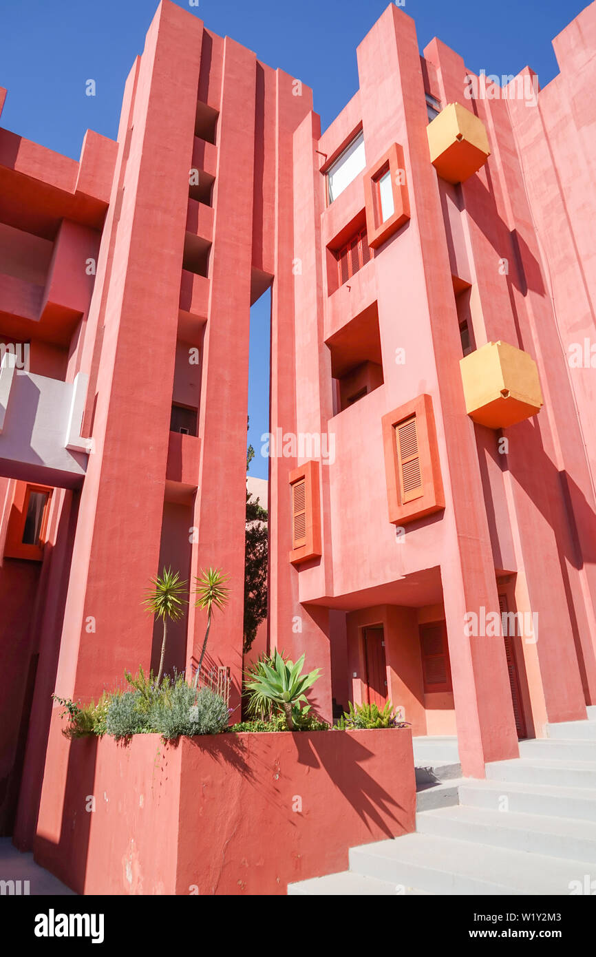Muralla roja stairs hi-res stock photography and images - Alamy