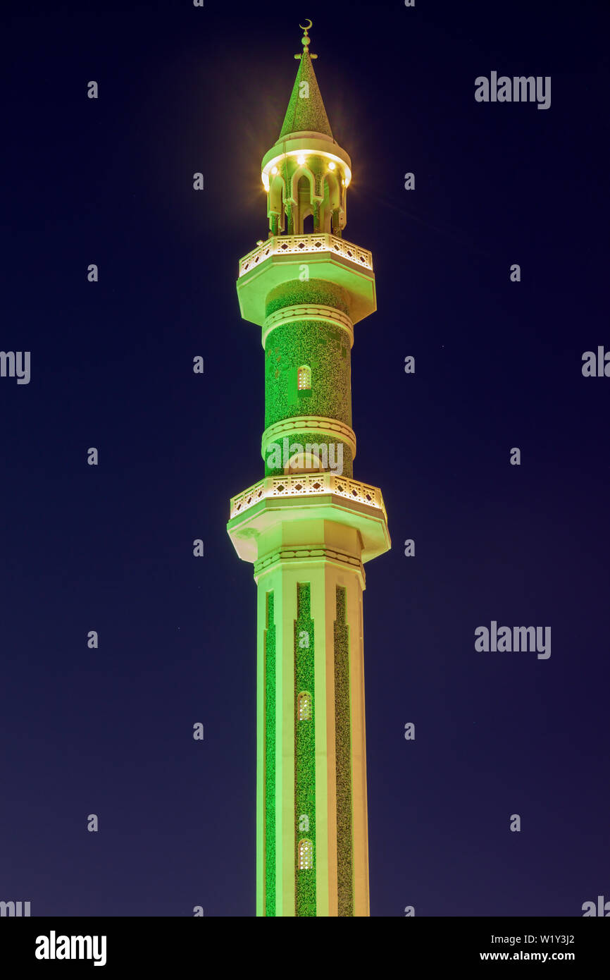 The grand mosque of doha hi-res stock photography and images - Alamy