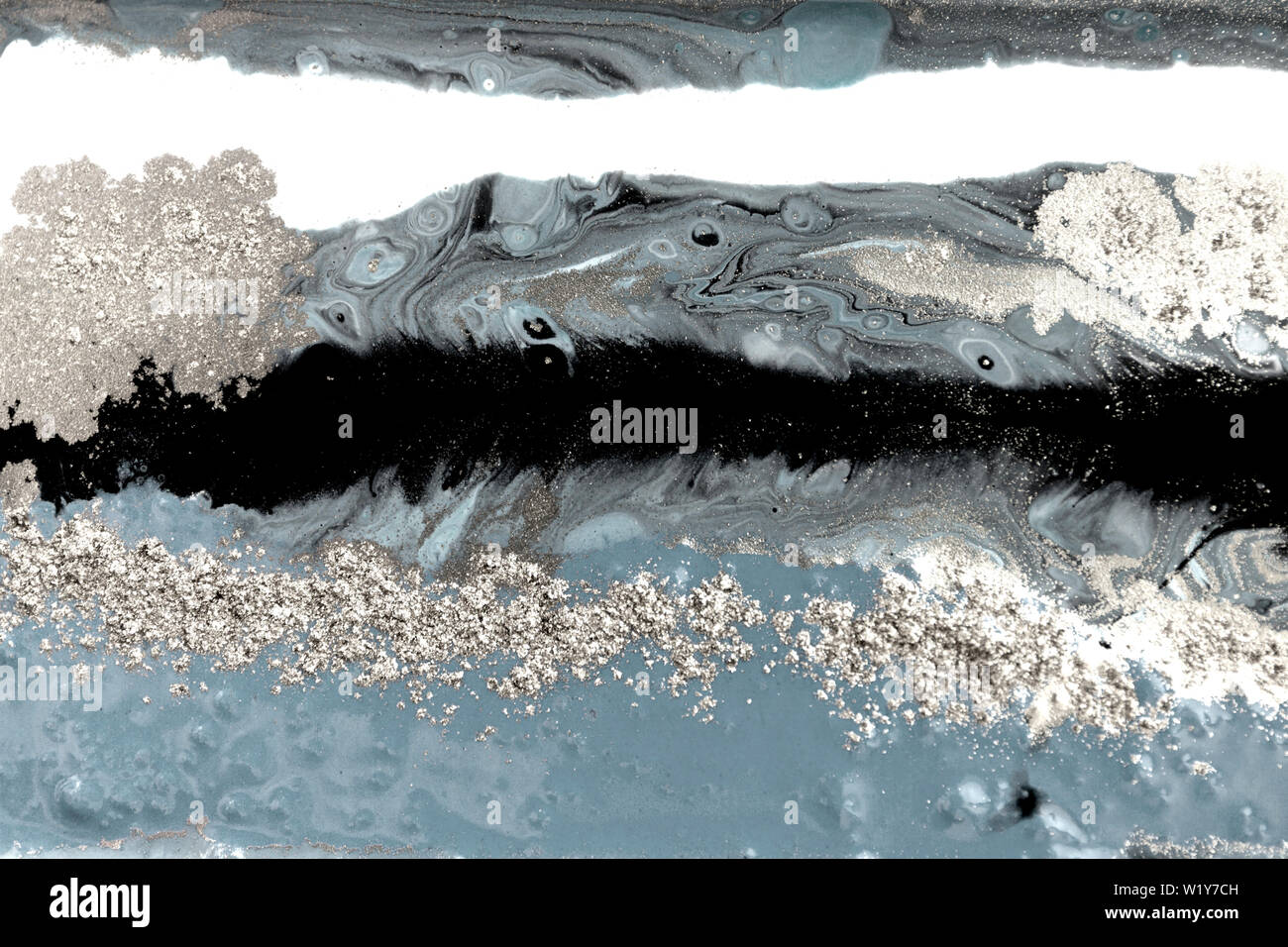 Marbling pattern. Golden powder marble liquid texture Stock Photo - Alamy