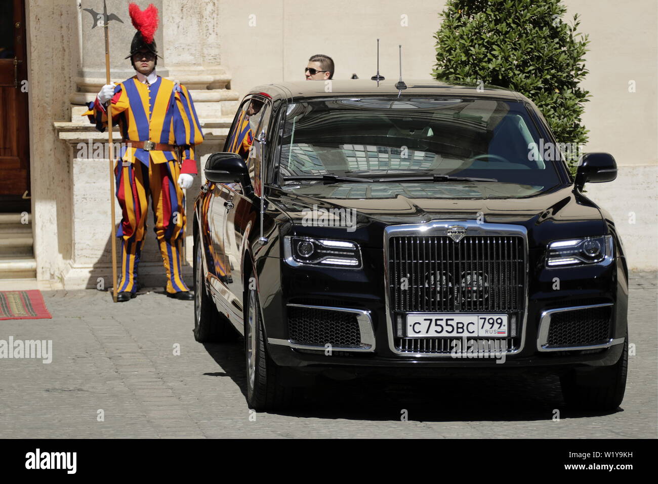 Putins Motorcade High Resolution Stock Photography and Images - Alamy