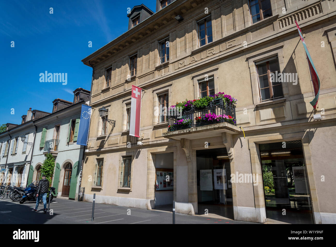 Geneva town hall hi-res stock photography and images - Alamy