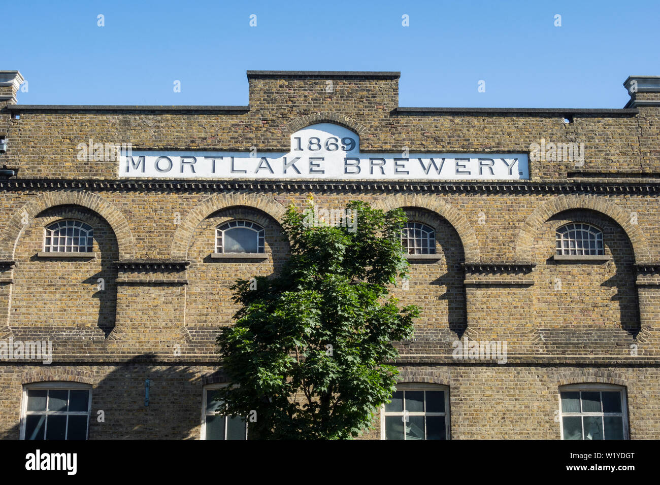 Mortlake Brewery, Mortlake, LOndon, UK Stock Photo - Alamy