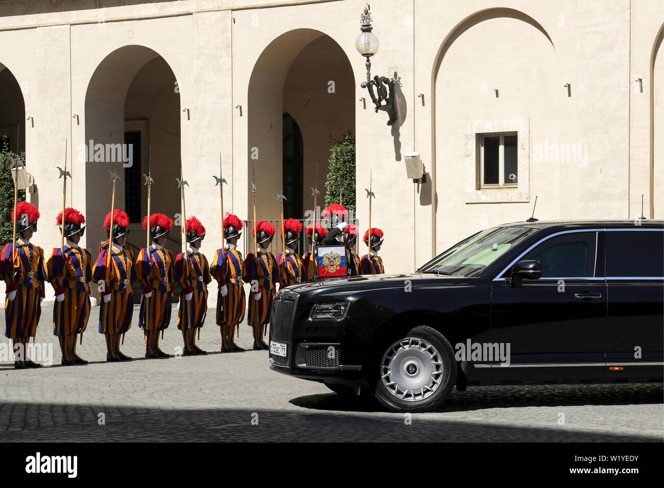 Vladimir Putins Palace High Resolution Stock Photography and Images - Alamy