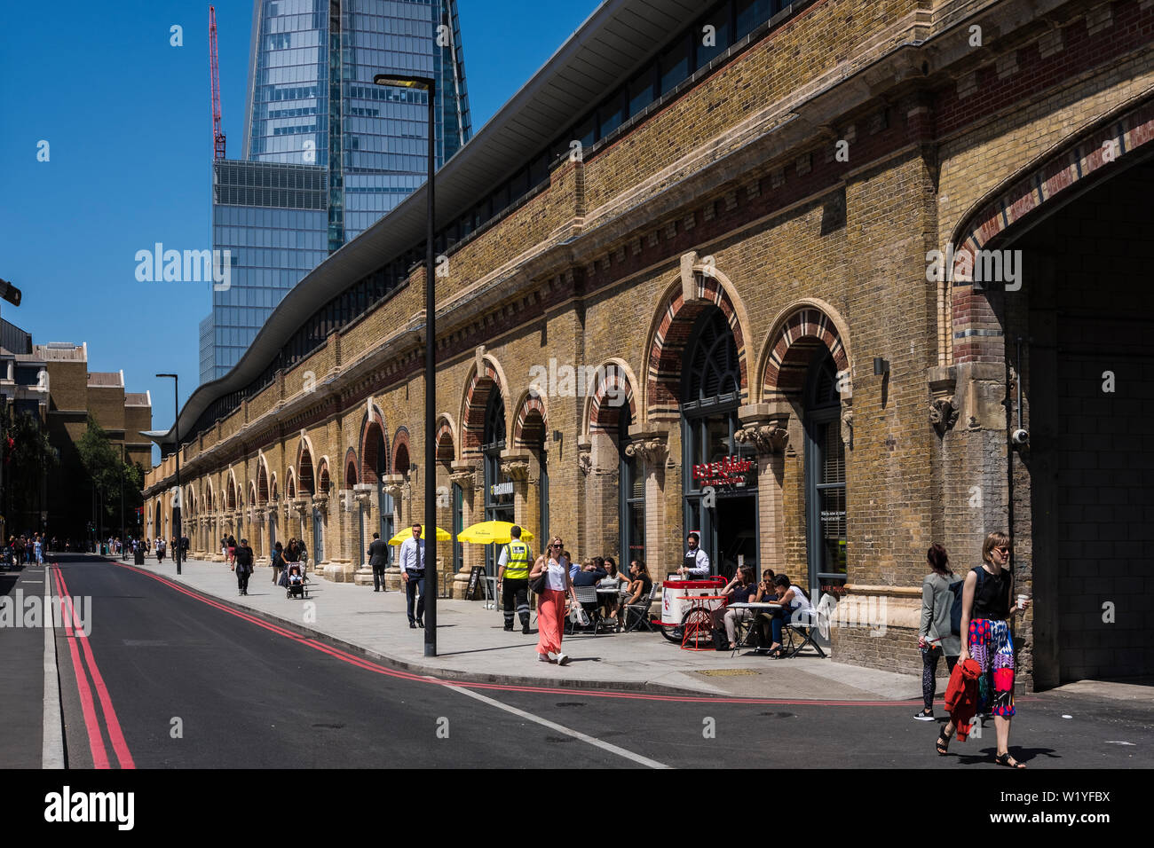 London Bridge Station, St.Thomas Street entrance/exit after ...