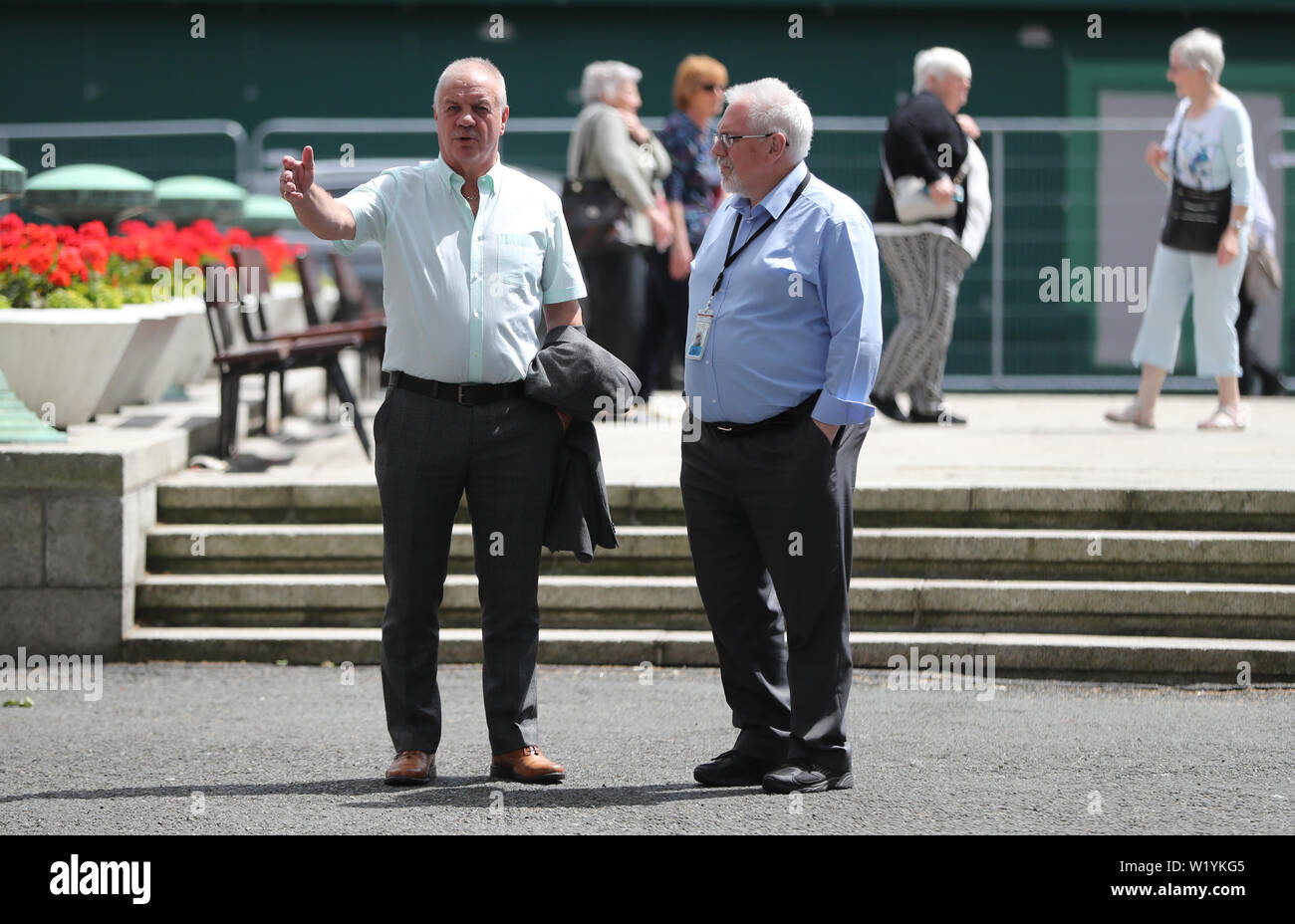 The sinn fein press officer hi-res stock photography and images - Alamy