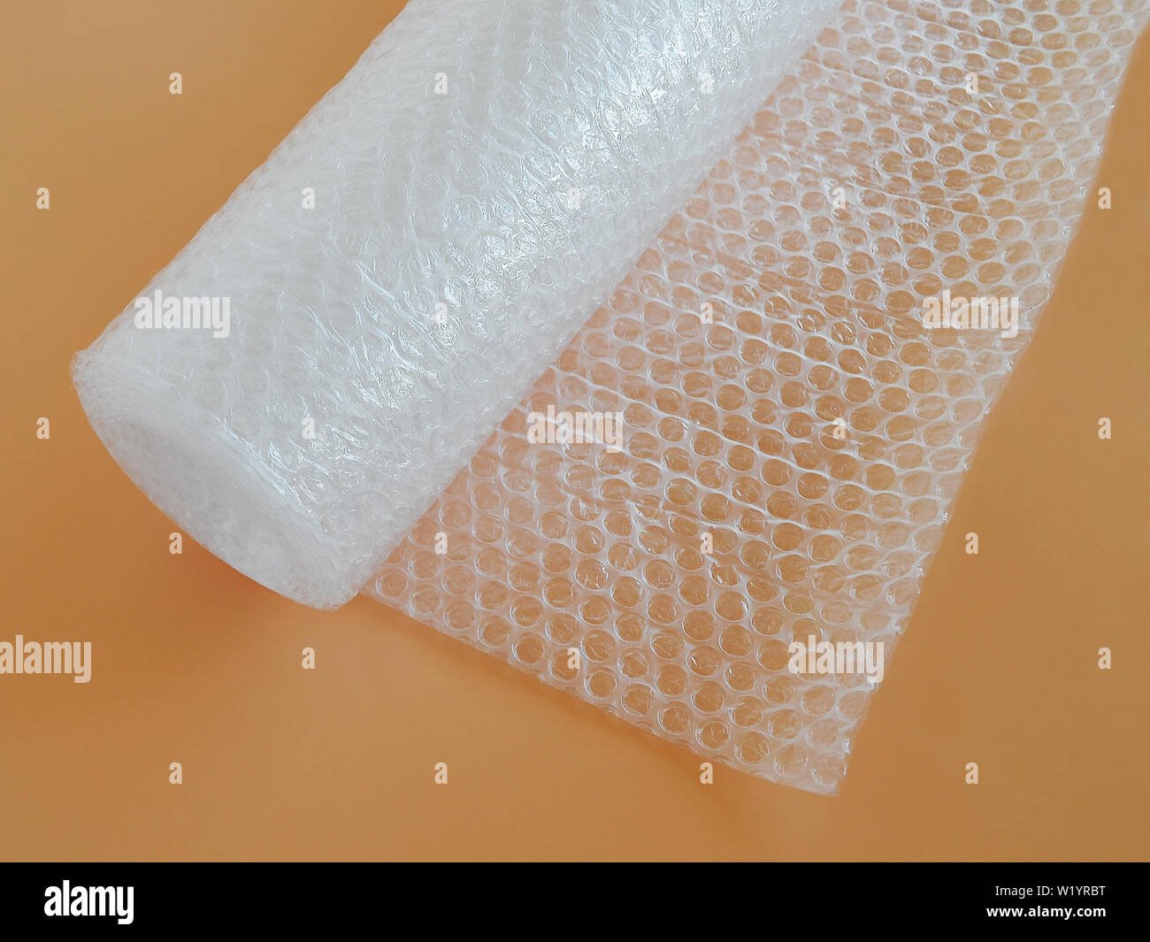 Transparent bubblr wrap hi-res stock photography and images - Alamy