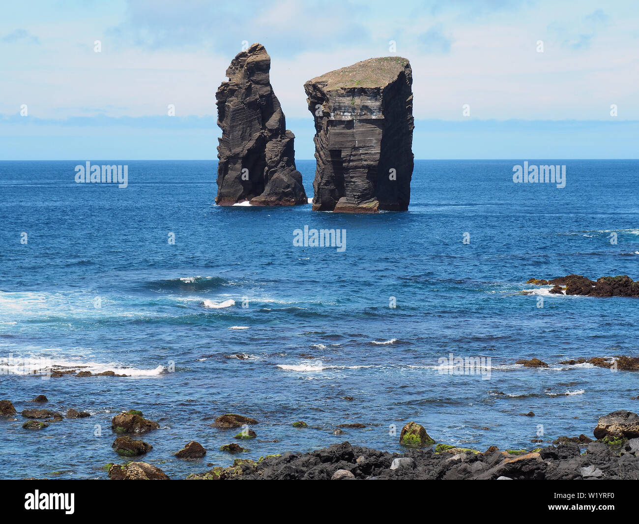 Lat 37 88864500 hi-res stock photography and images - Alamy