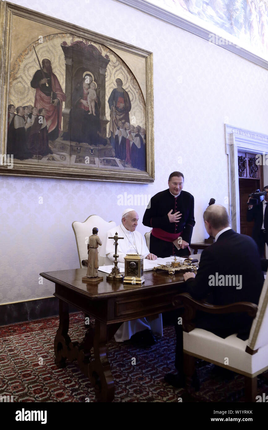 July, 4 2019 - Holy See, Vatican - POPE FRANCIS meet Russian President ...