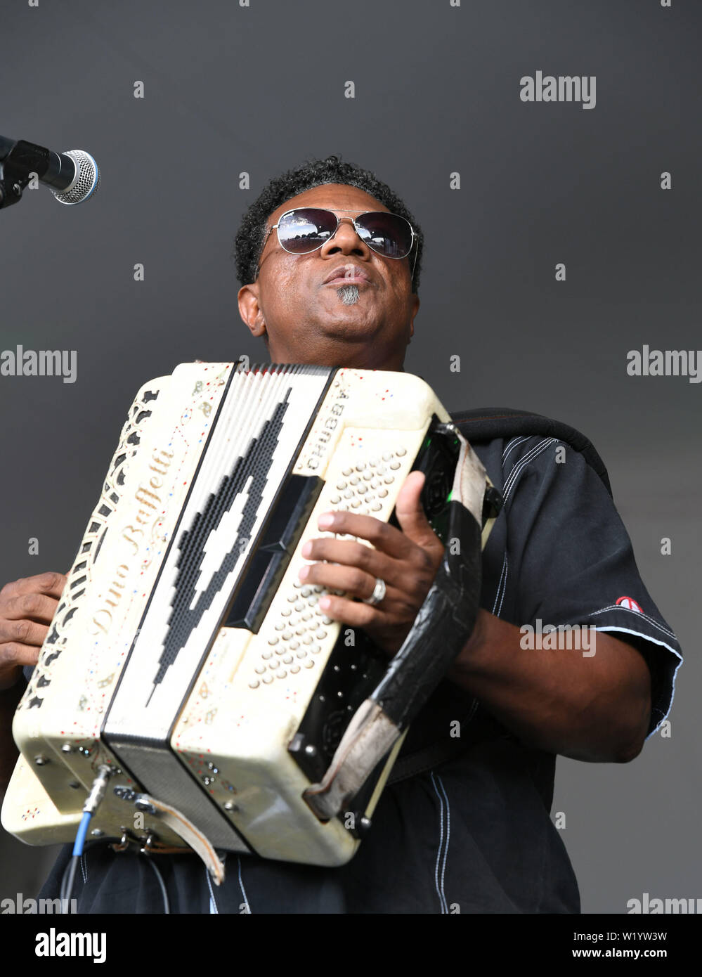 June 28, 2019 - Norfolk, Virginia, USA - Bayou Boogaloo bings CHUBBY ...