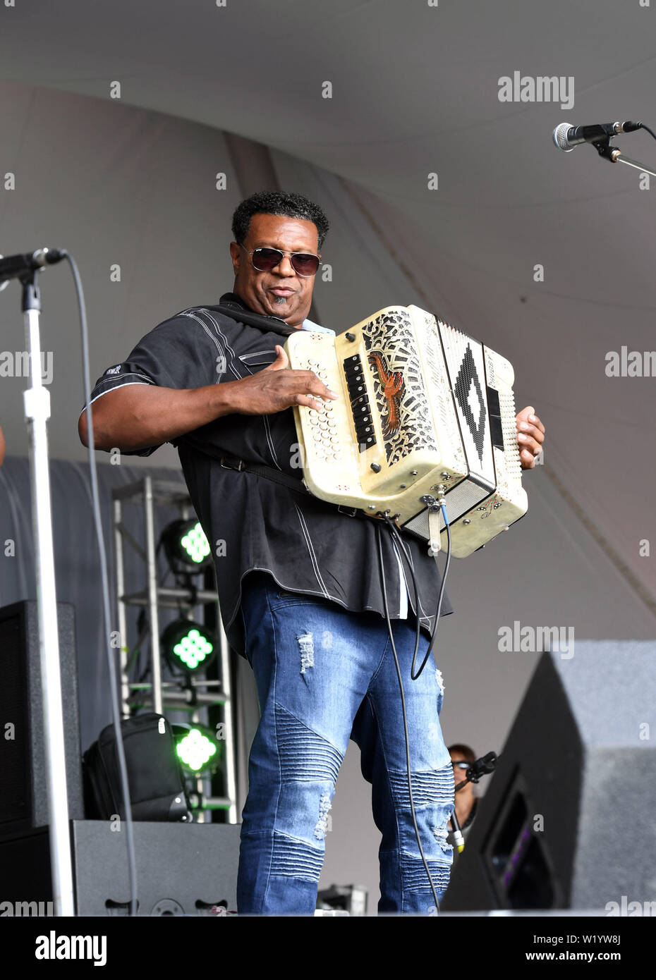 June 28, 2019 - Norfolk, Virginia, USA - Bayou Boogaloo bings CHUBBY ...