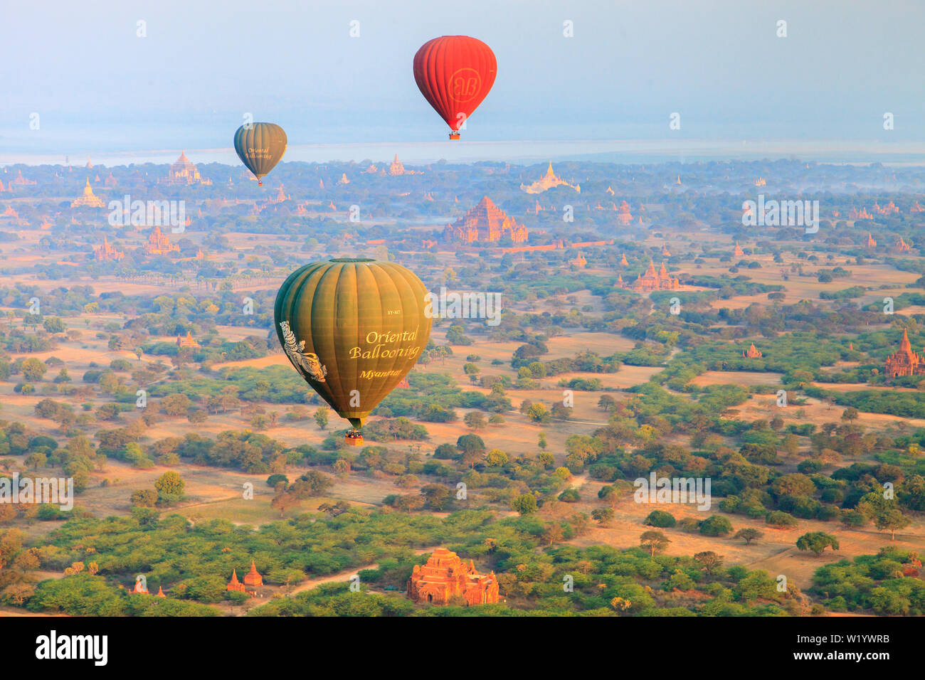 Hot air balloon over Bagan Stock Photo - Alamy
