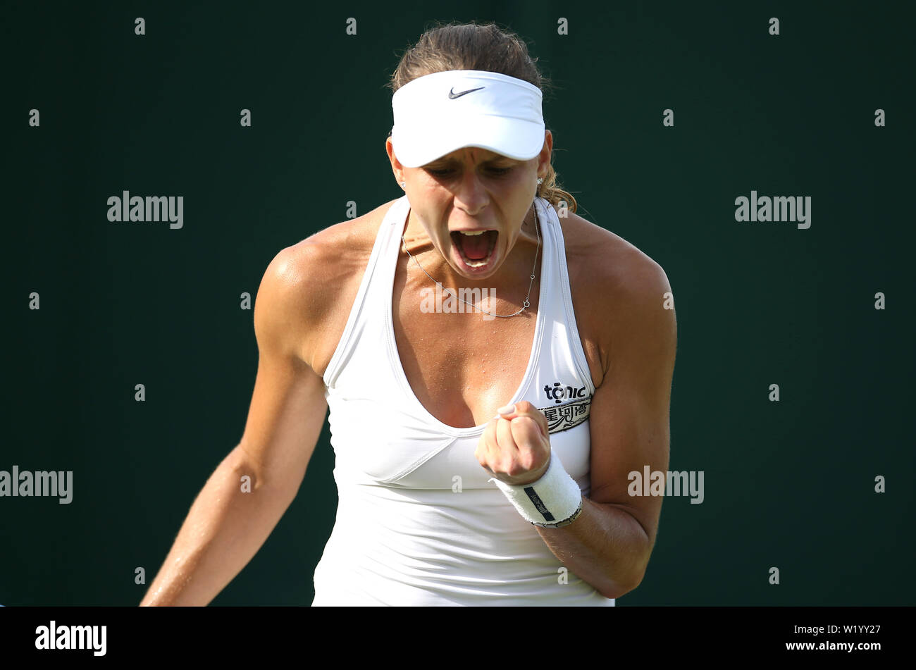 Magda linette wimbledon hi-res stock photography and images - Alamy