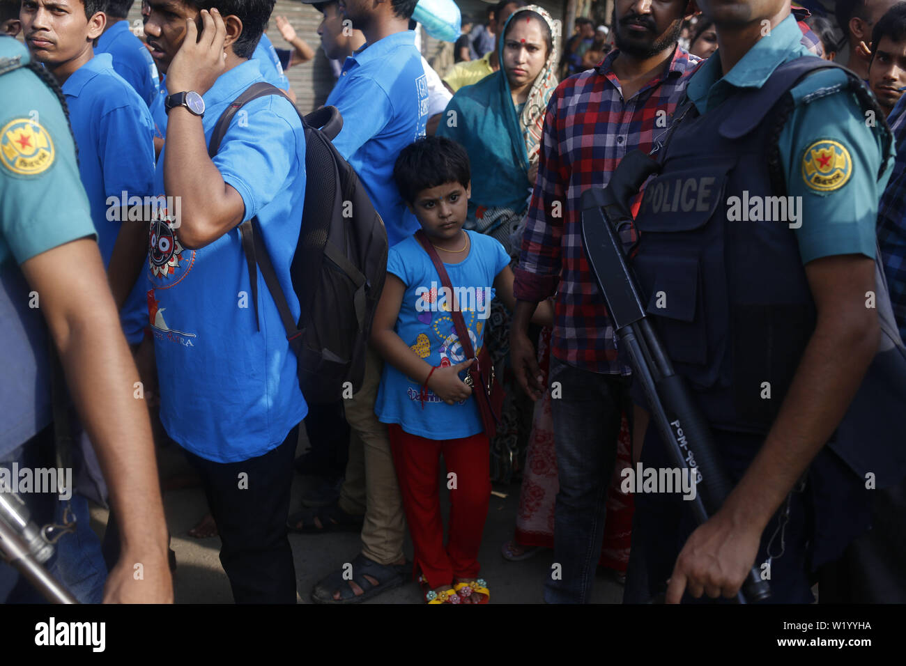 Dhaka, Bangladesh. 4th July, 2019. A Hindu girl participates a march to ...
