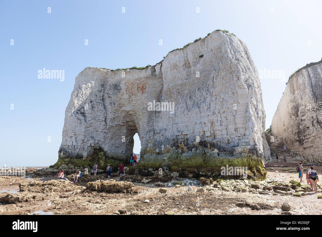 Kingsgate Bay Sea Arch, Margate, Kent, England Stock Photo - Alamy