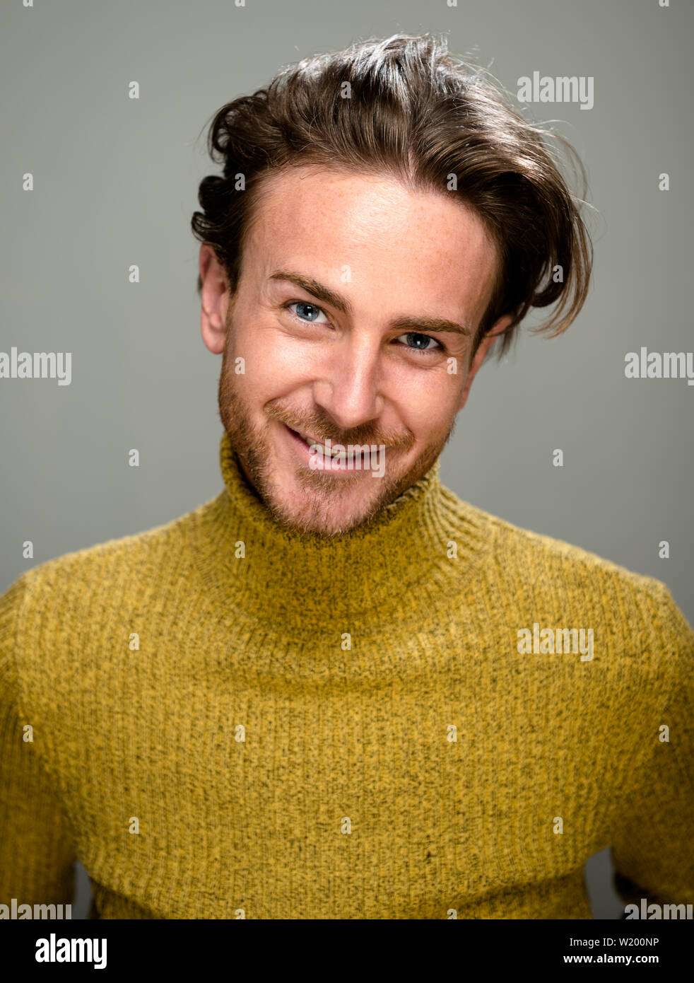 Portraits of a young friendly man Stock Photo - Alamy