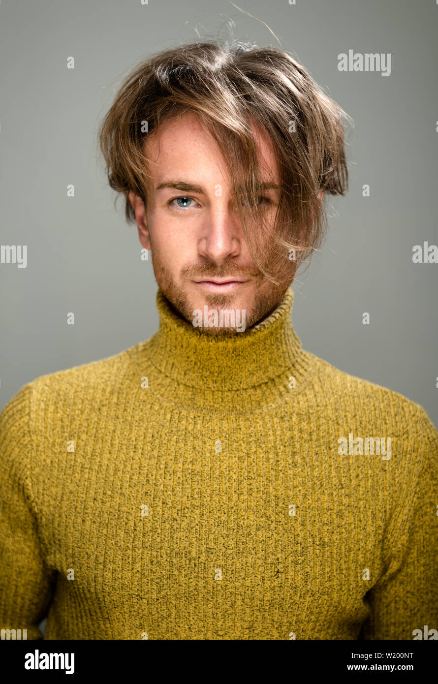 Portraits of a young friendly man Stock Photo - Alamy