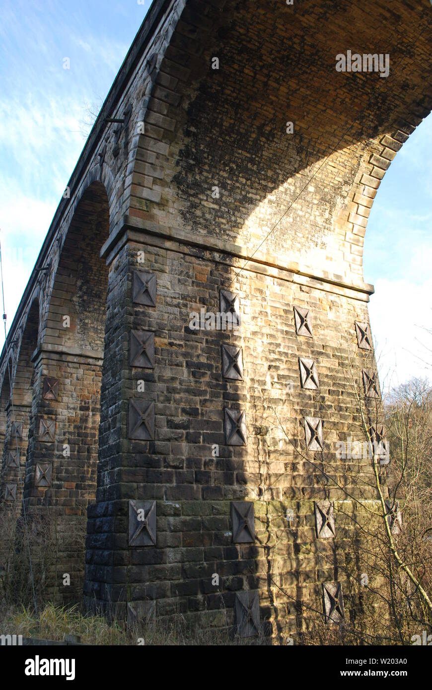Uppermill viaduct hi-res stock photography and images - Alamy