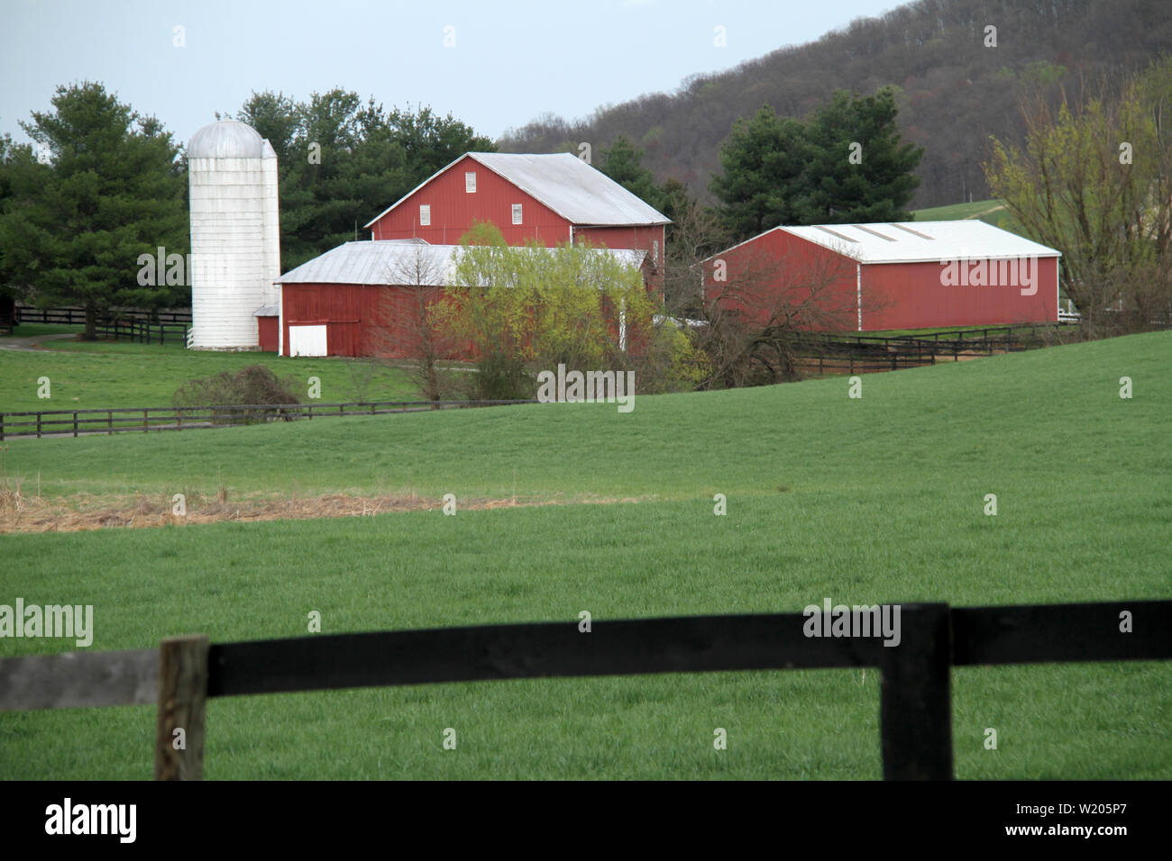 Storage structures on farm in Pennsylvania, USA Stock Photo - Alamy