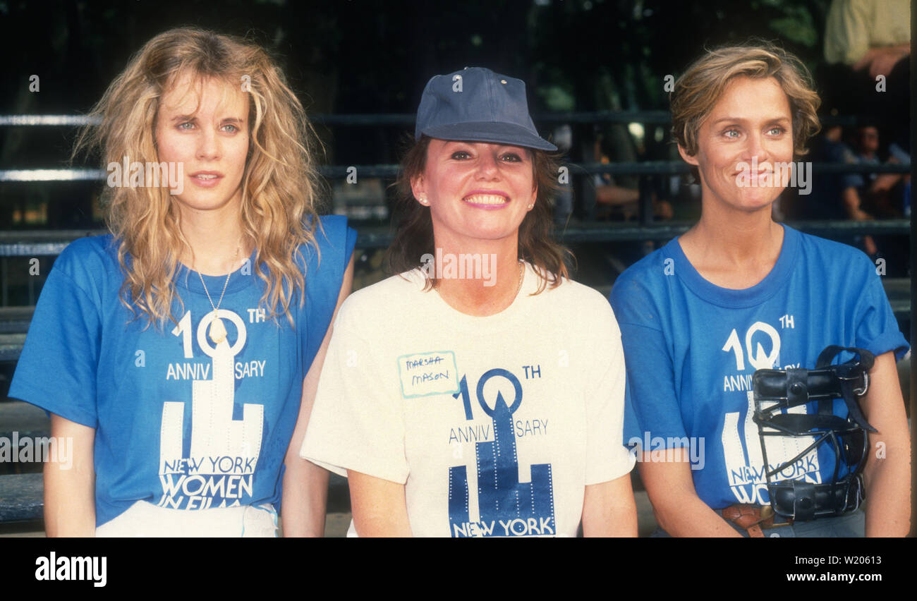 Lori singer 1980s hi-res stock photography and images - Alamy