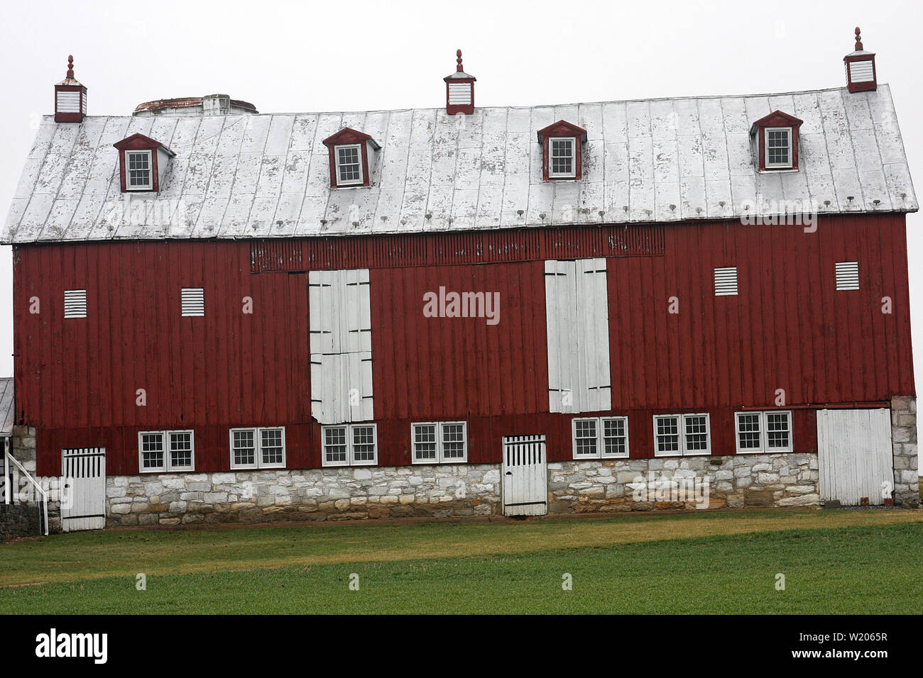 Large barn in Pennsylvania, USA Stock Photo - Alamy