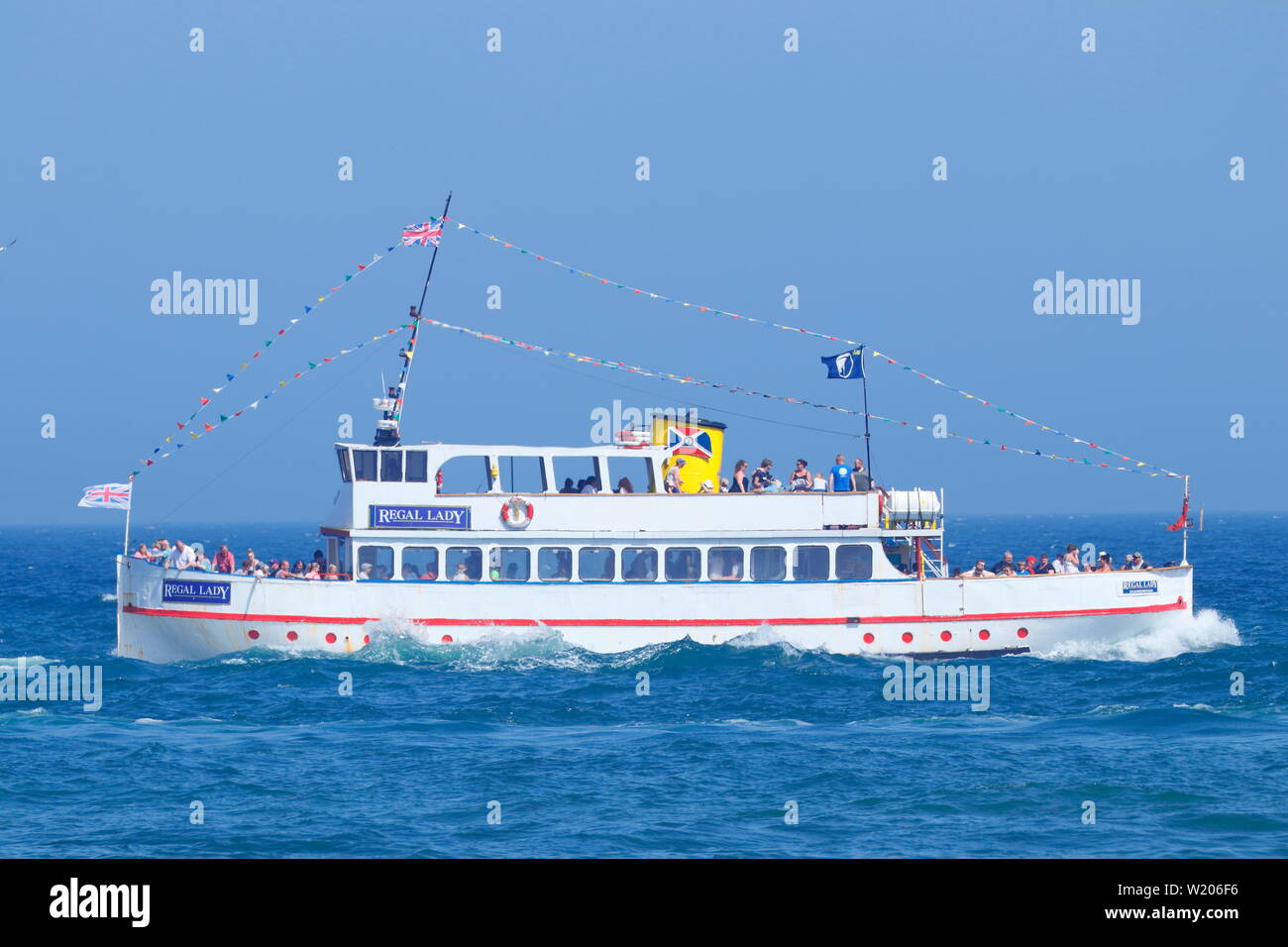 Scarborough boat trips hi-res stock photography and images - Alamy