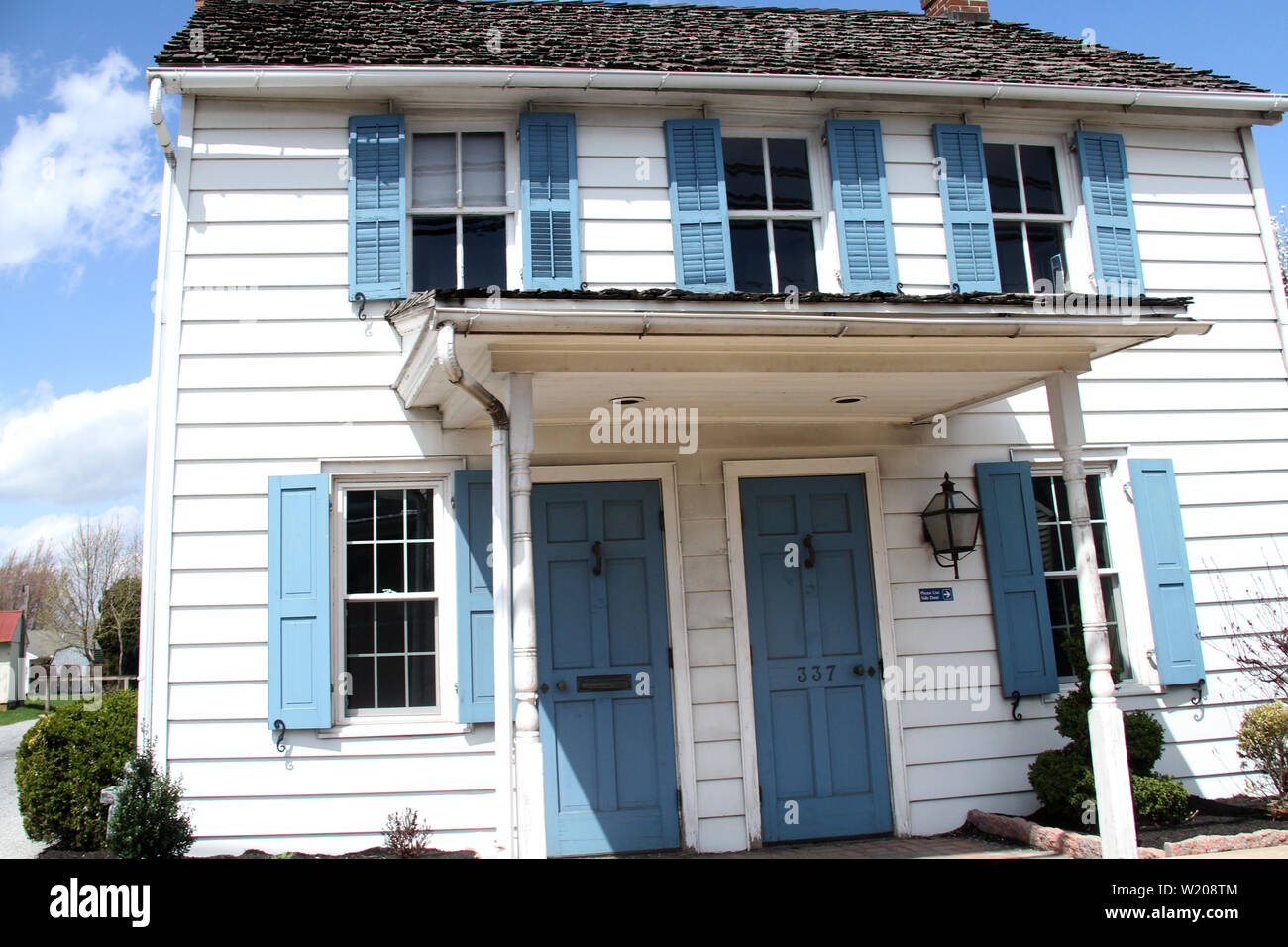 Old Duplex House Duplex House New York Real Estate 7725 Homes For