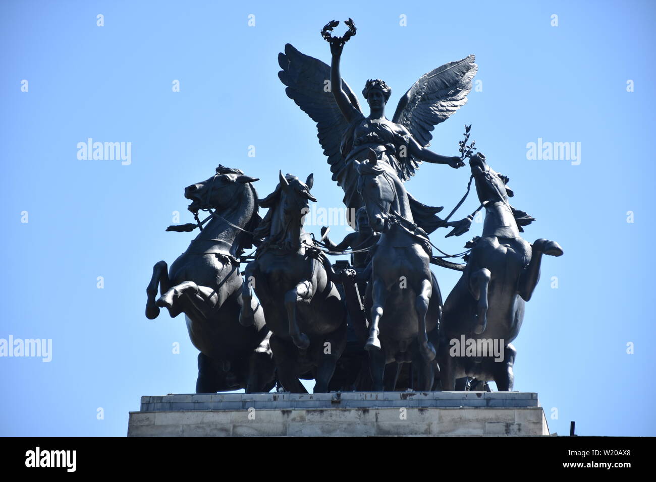 Wellington Gate london Stock Photo - Alamy
