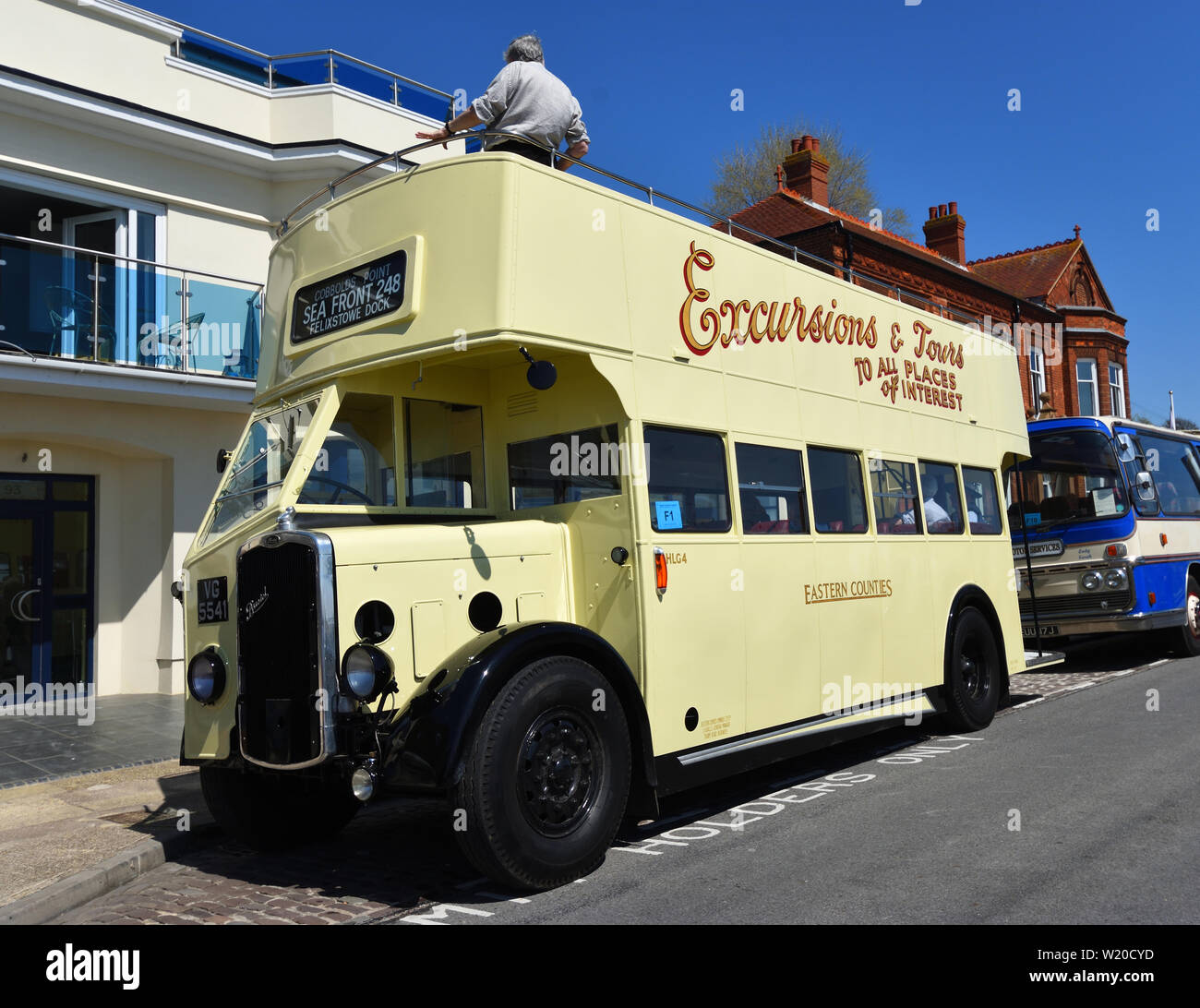 Vintage Cream Coloured Open Top Double Decker Bristol Eastern Counties ...