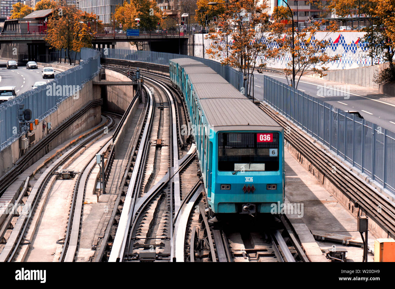 Metro de santiago santa ana hi-res stock photography and images - Alamy