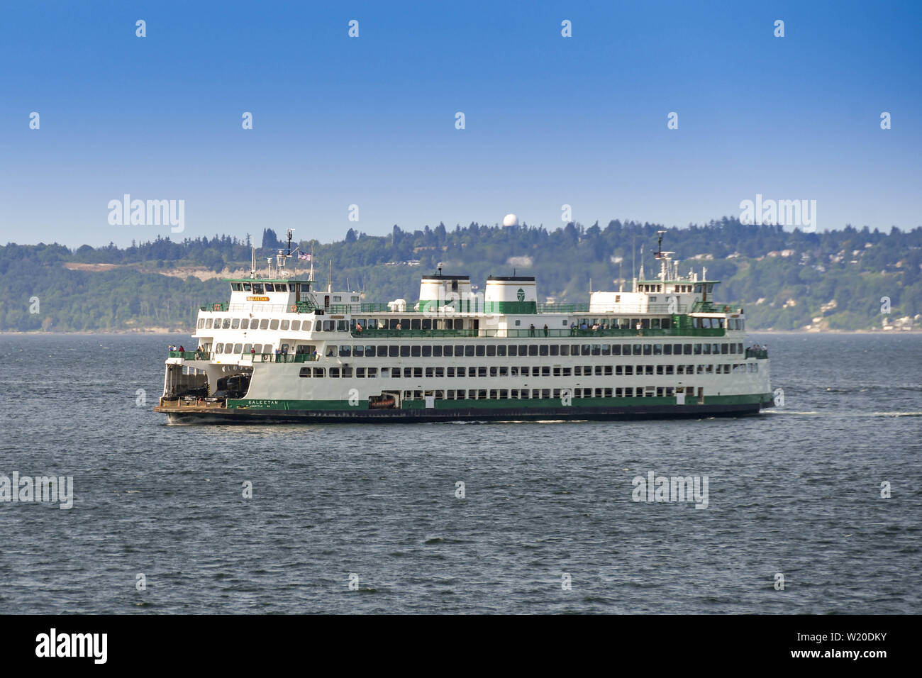 Seattle view from ferry hi-res stock photography and images - Alamy