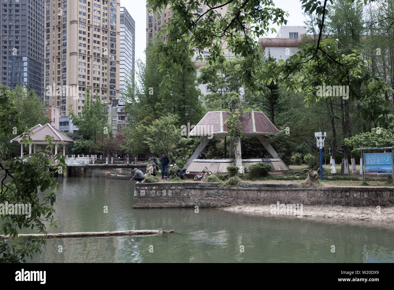 Utilitarian architecture hi-res stock photography and images - Alamy