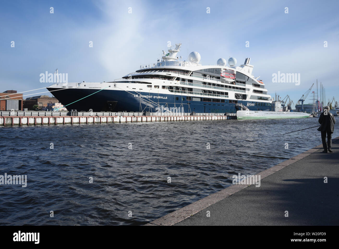 Saint petersburg museum submarine hi-res stock photography and images ...