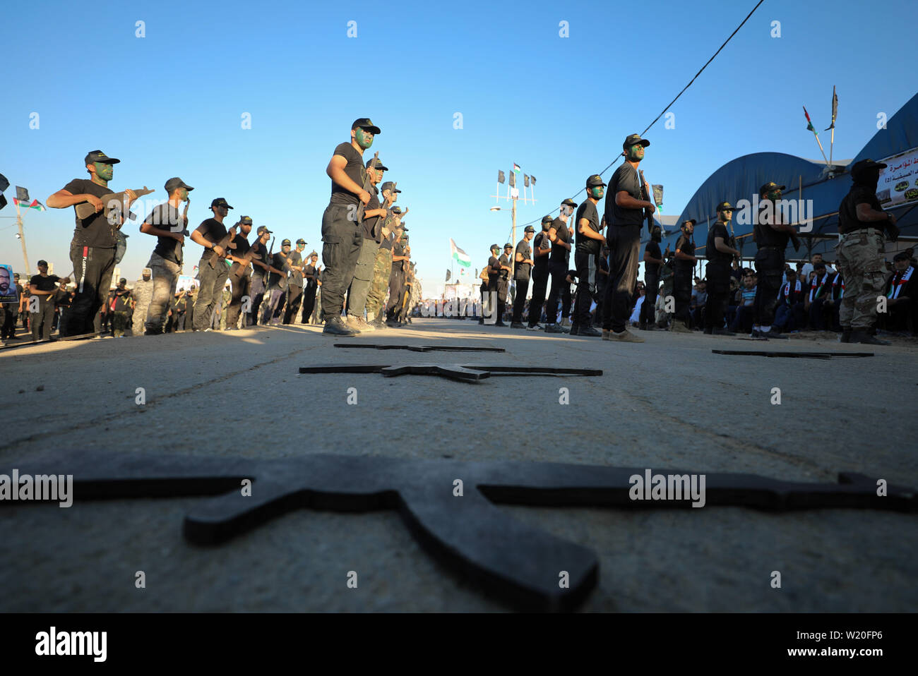 Wooden rifles hi-res stock photography and images - Alamy