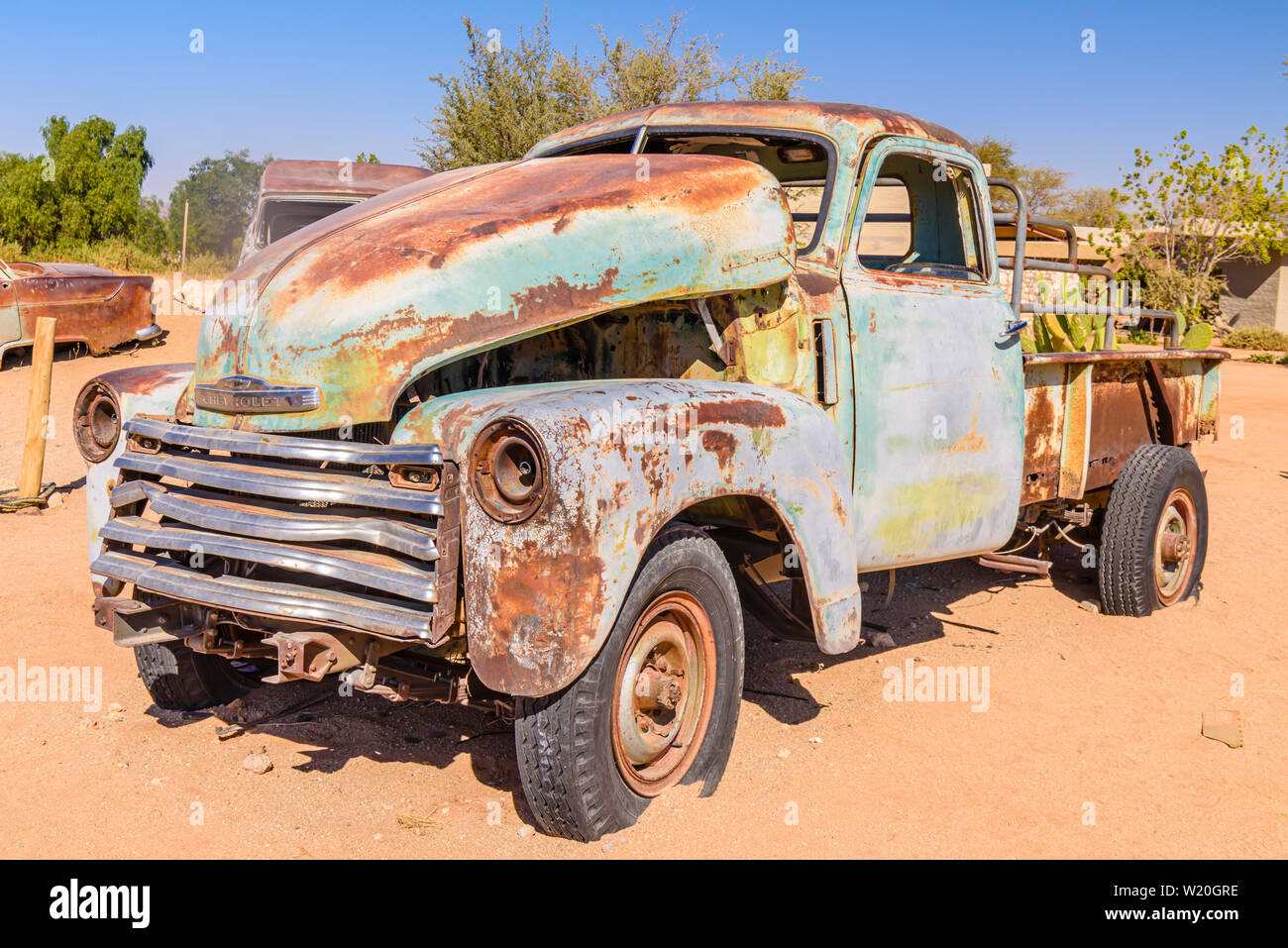 Rusty Chevrolet pick-up truck in the car park at Solitaire, Sesriem ...