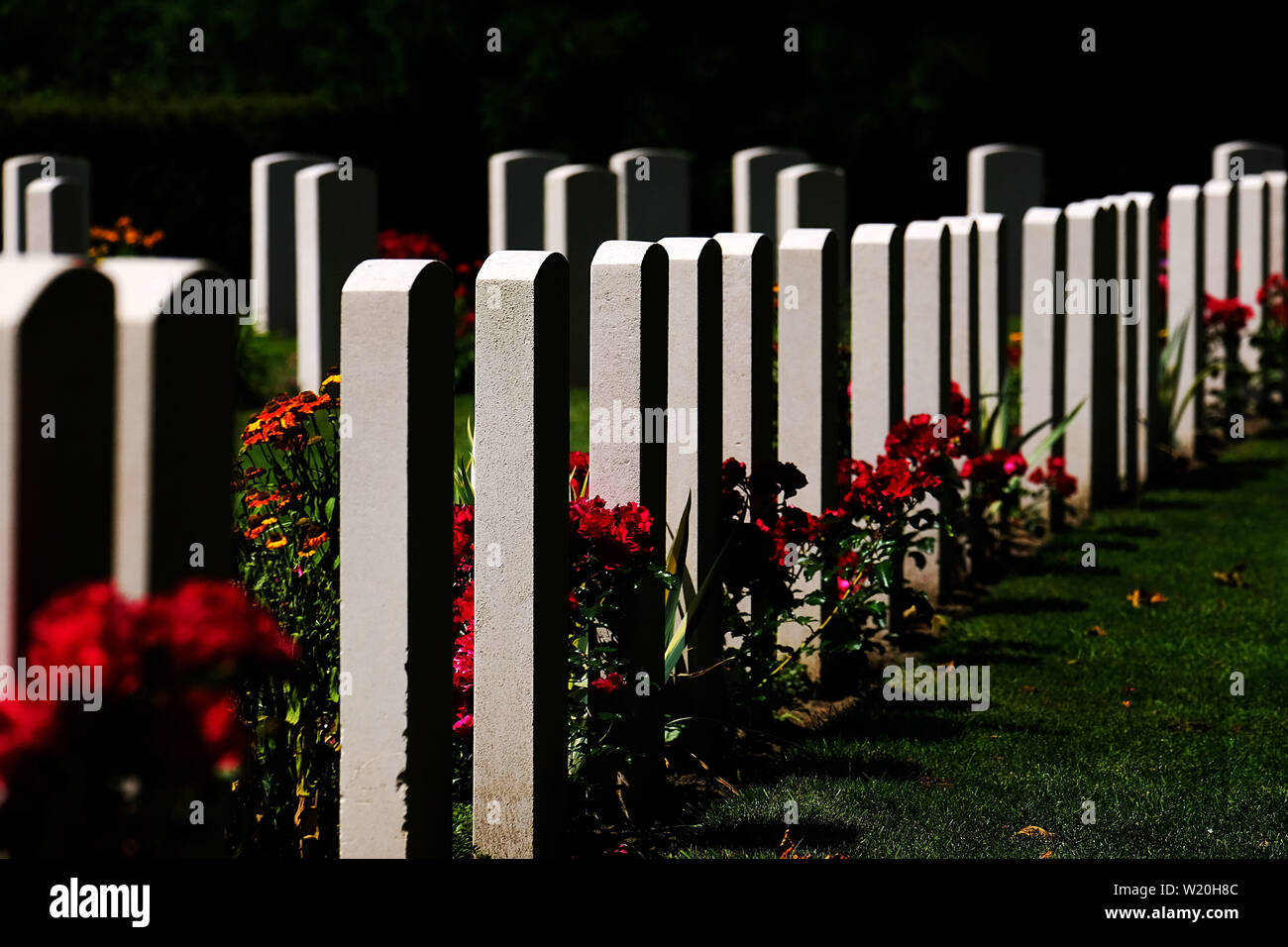 Grave stones at the Ramparts Cemetery, Lille Gate, Ypres Stock Photo - Alamy