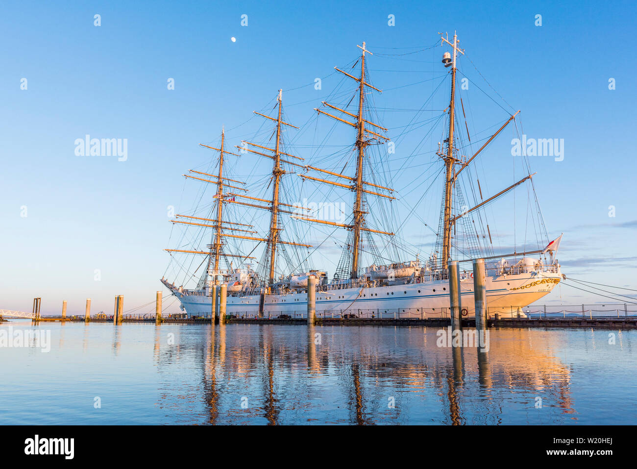 Japanese Tall Ship, Kaiwo Maru, King of the Sea, Ships to Shore ...