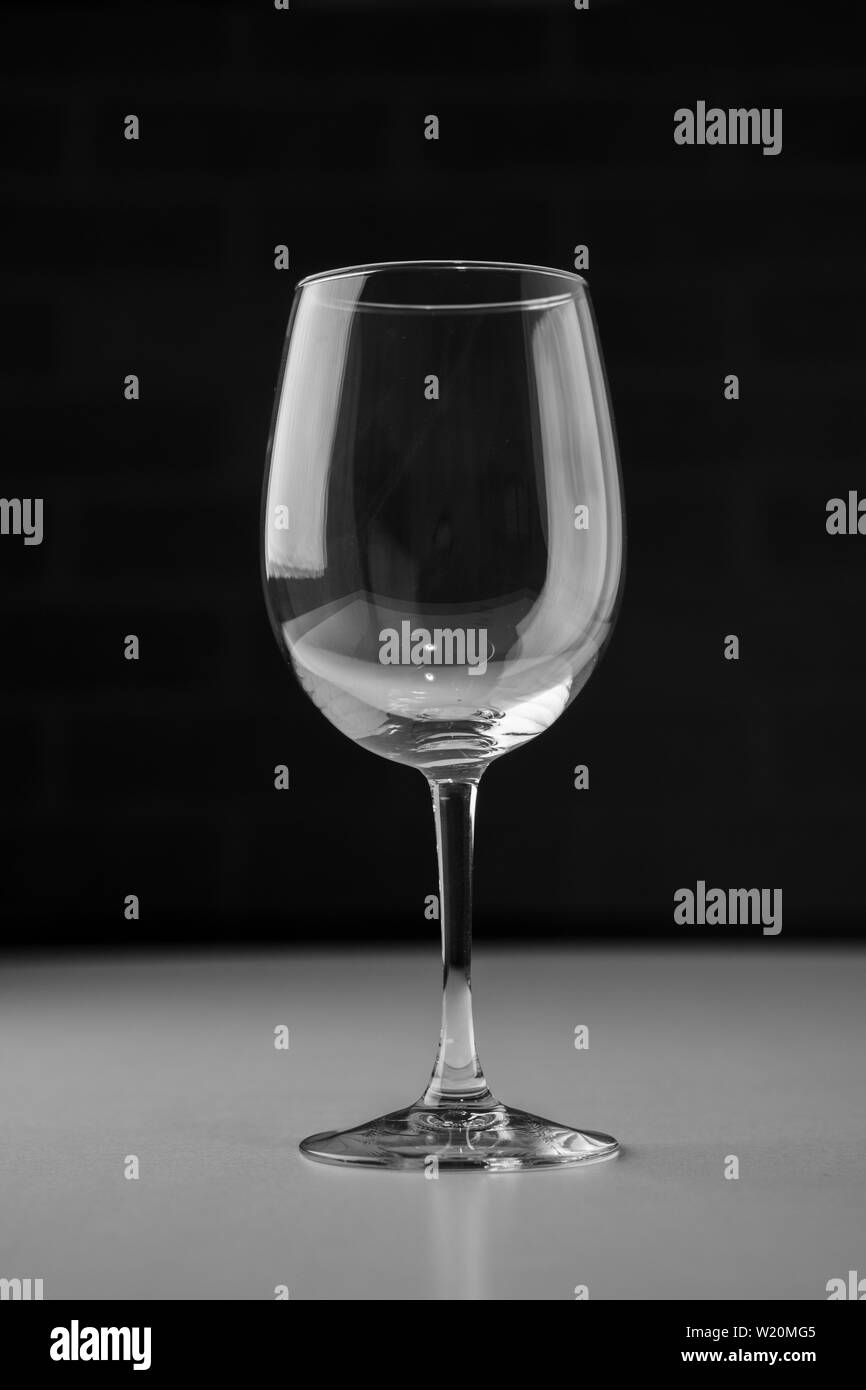 Restaurant on top table Black and White Stock Photos & Images - Alamy