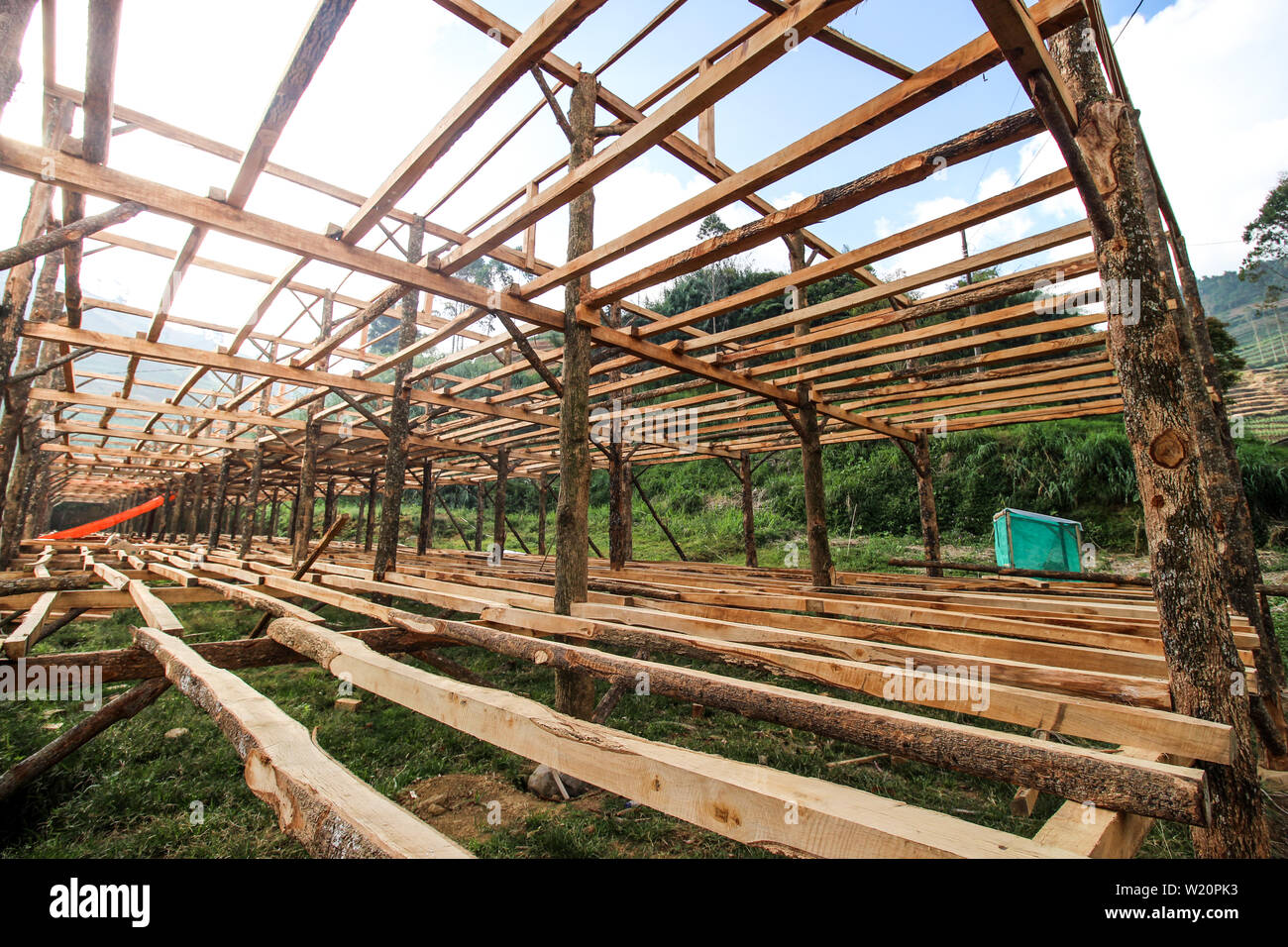 skeleton of a building made of wood Stock Photo - Alamy