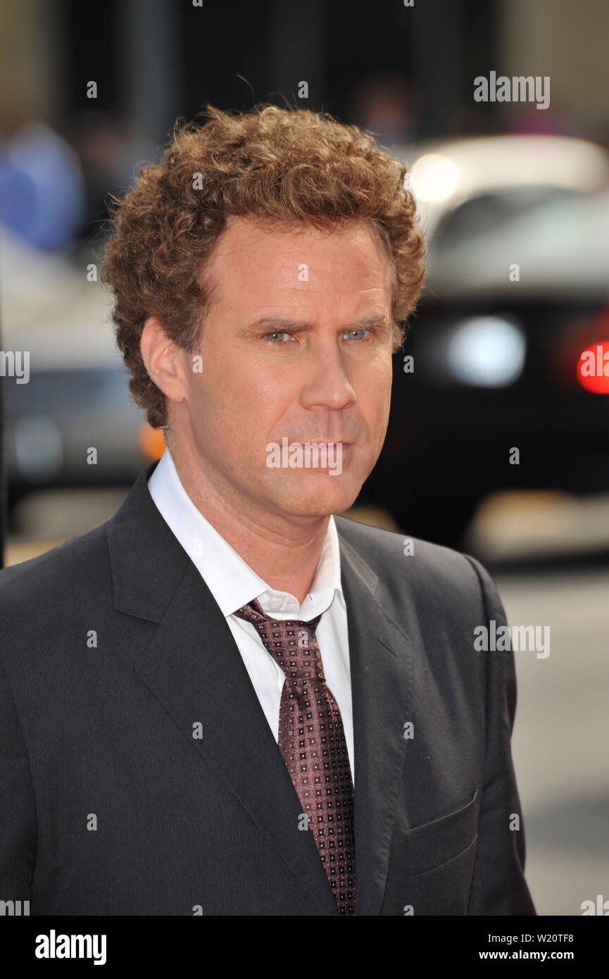 Will ferrell premiere land lost hi-res stock photography and images - Alamy