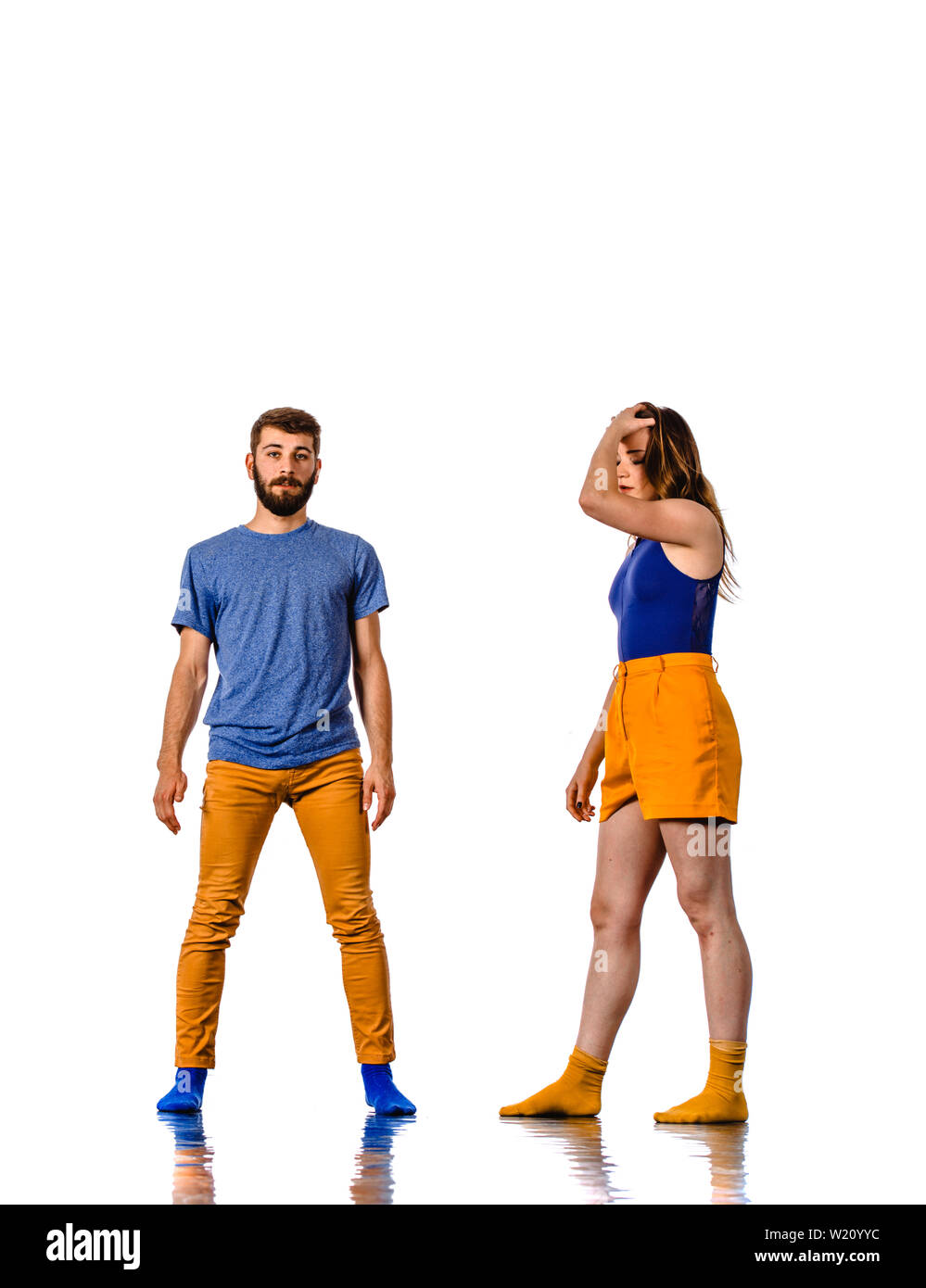 Two guy dancers dance modern hi-res stock photography and images - Alamy