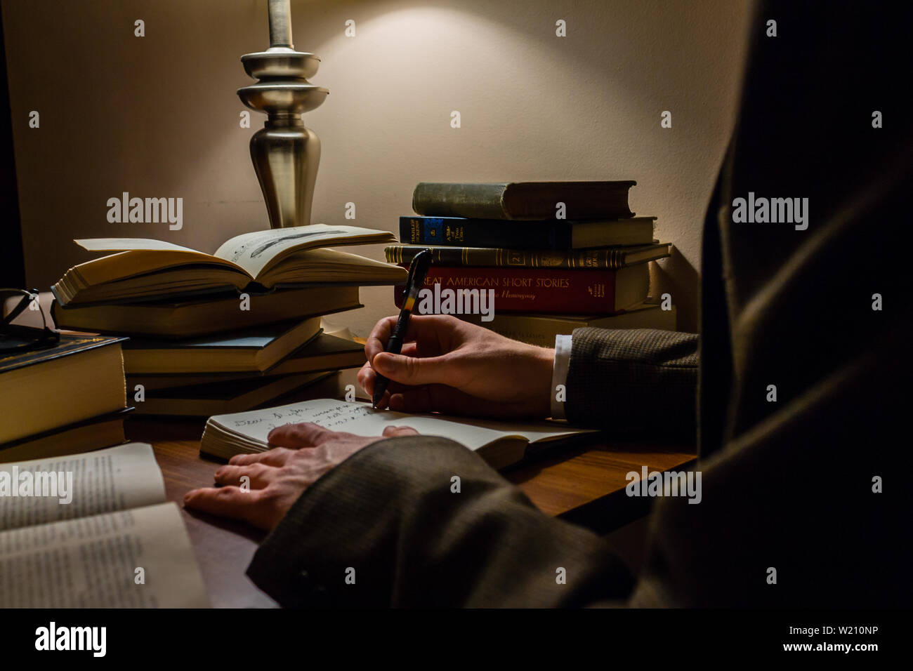 Taking notes college hi-res stock photography and images - Alamy
