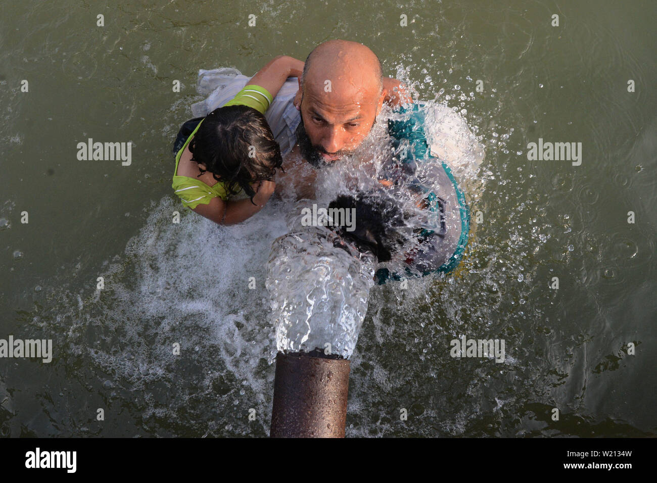 107 degrees hi-res stock photography and images - Alamy