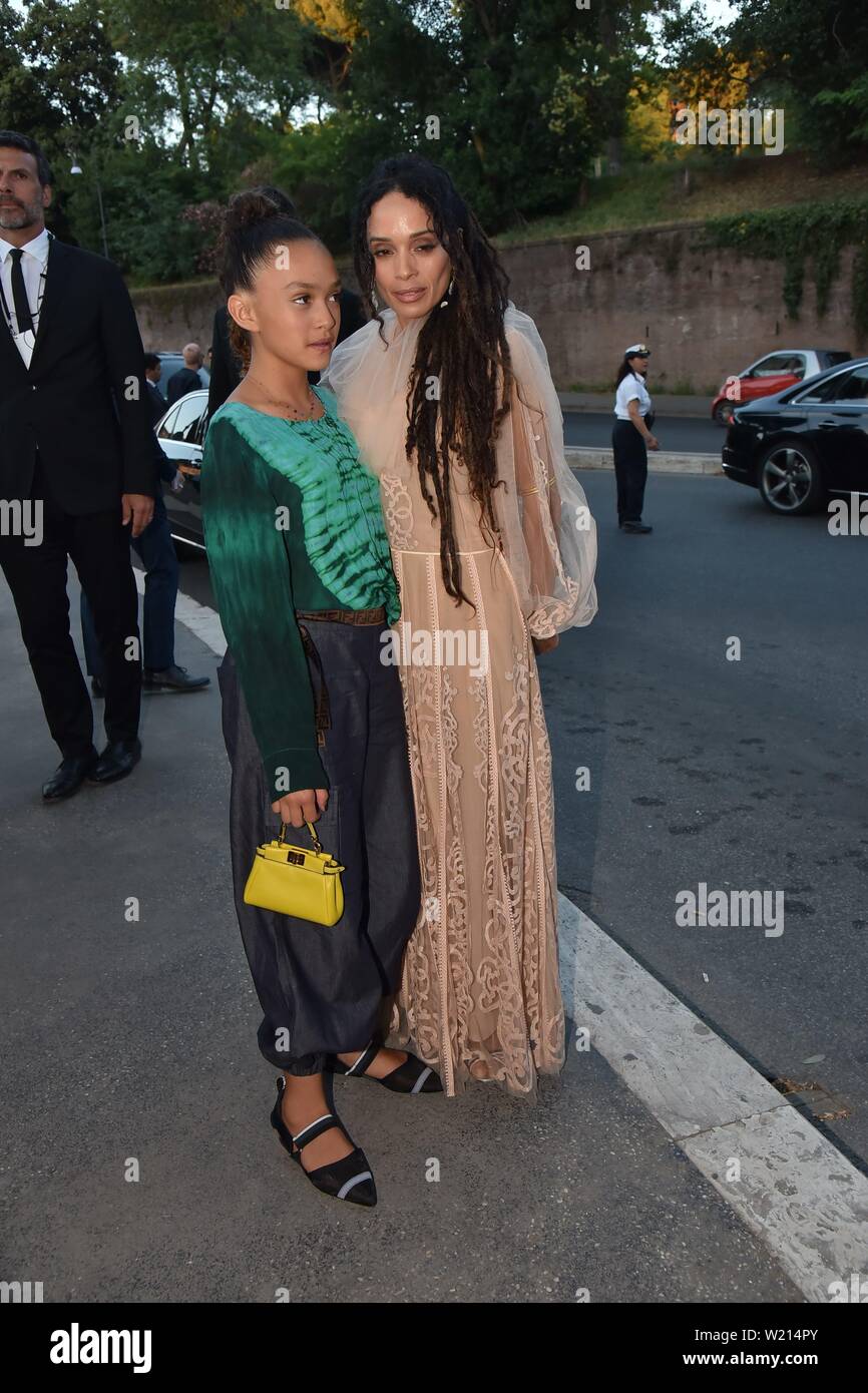 Lola iolani momoa hi-res stock photography and images - Alamy