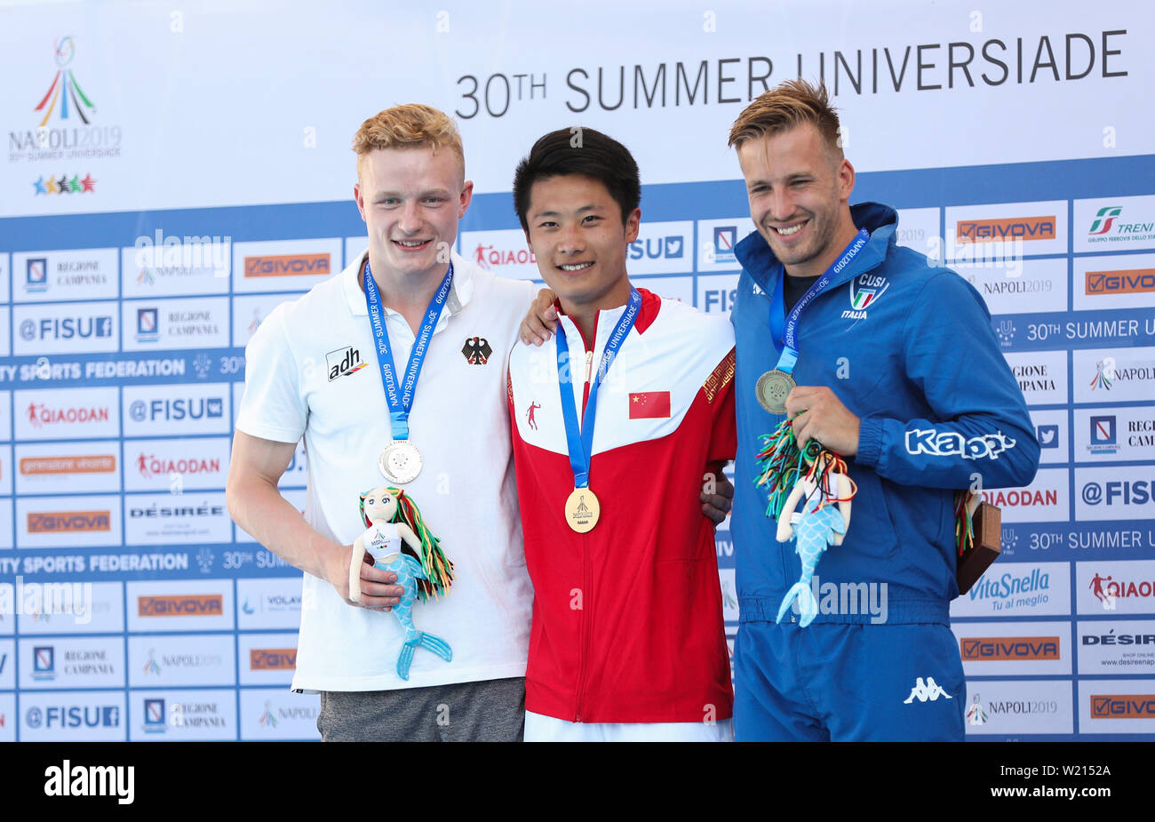 Naples, Italy. 4th July, 2019. Gold medalist Liu Chengming (C) of China ...