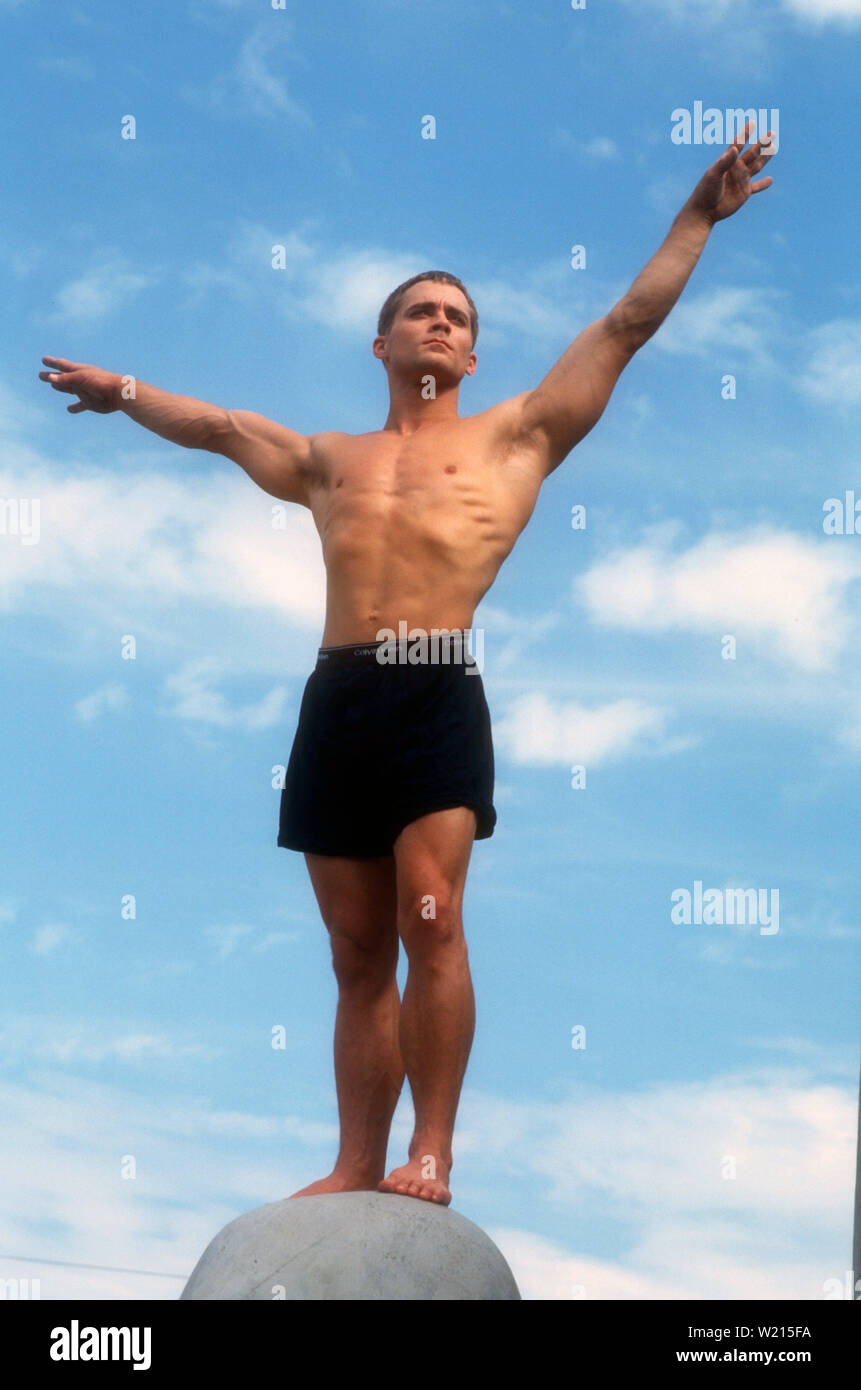 Los Angeles, California, USA 18th September 1994 (Exclusive) Acrobat ...