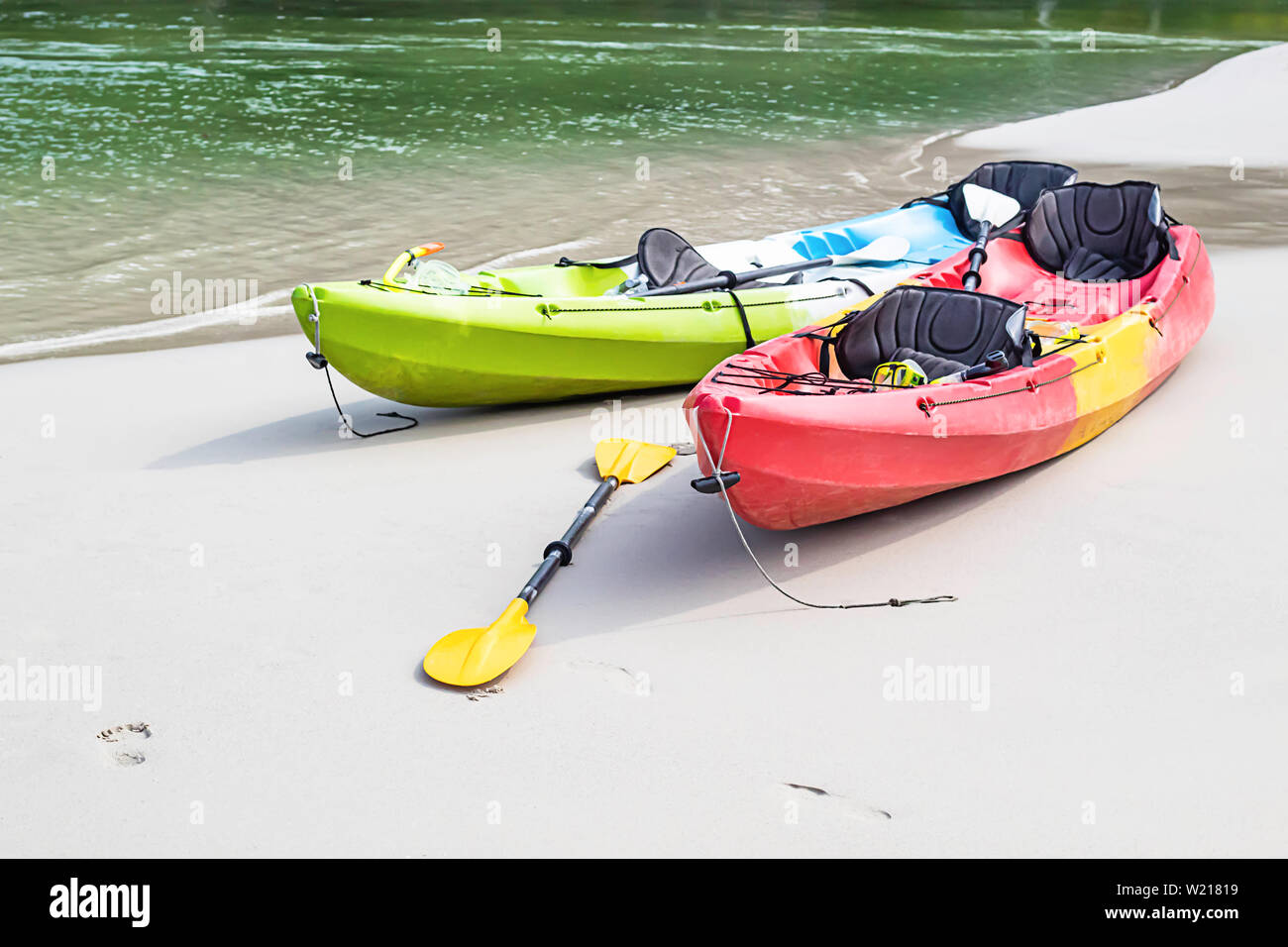 Kayak paddle on sandy hi-res stock photography and images - Alamy