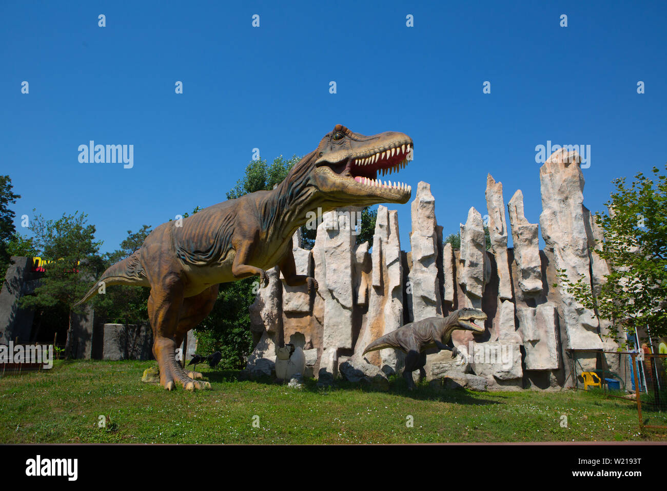 Dinopark hi-res stock photography and images - Alamy