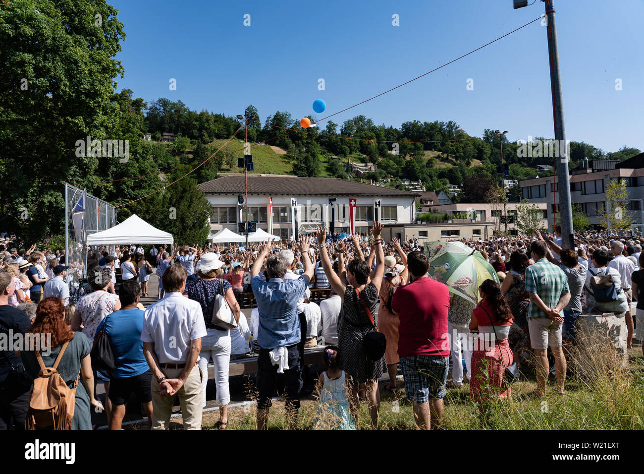 Ending wave hi-res stock photography and images - Alamy