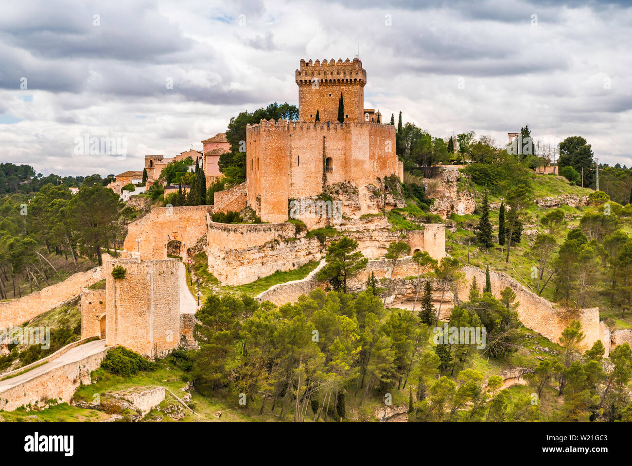 Castle of Alarcon, now parador hotel, near Alarcon, Cuenca province ...