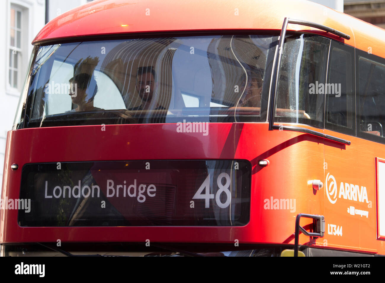 Number 48 Arriva London bus, in the City of London, UK Stock Photo - Alamy